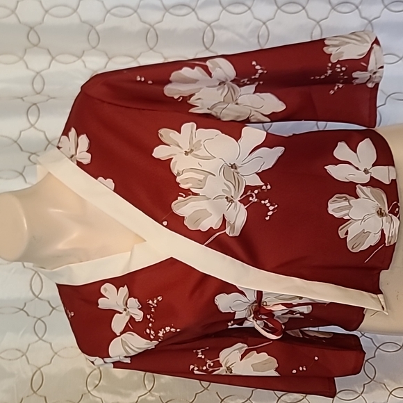 Shang Tu Fu Shi | Tops | Japanese Short Wrap Top Xs | Poshmark